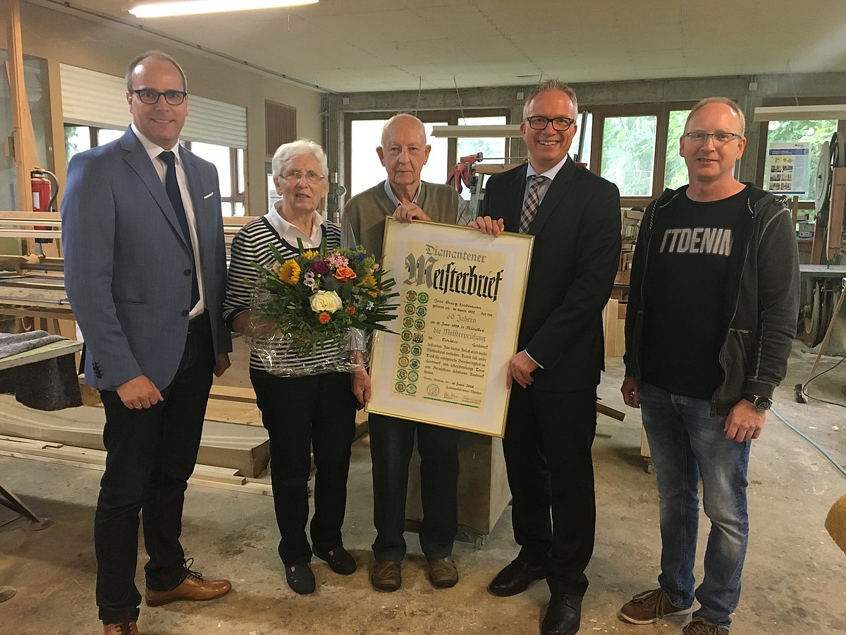 Diamantener Meisterbrief für Georg Lindemann | Tischler-Innung Steinfurt